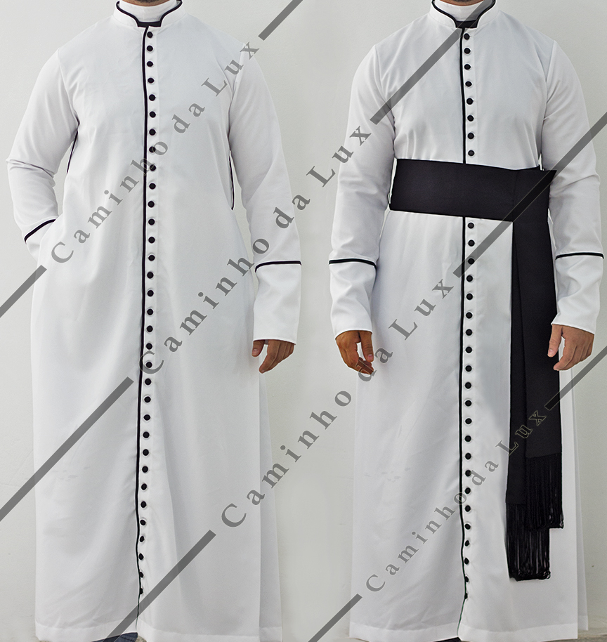 Caminho da Lux Loja e Confecção de Paramentos Litúrgicos - BATINA ...